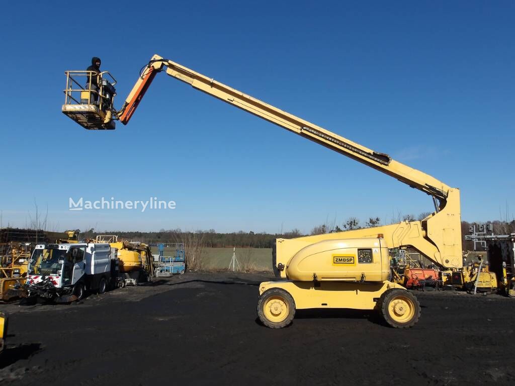 JLG 800 AJ hidraulična zglobna platforma