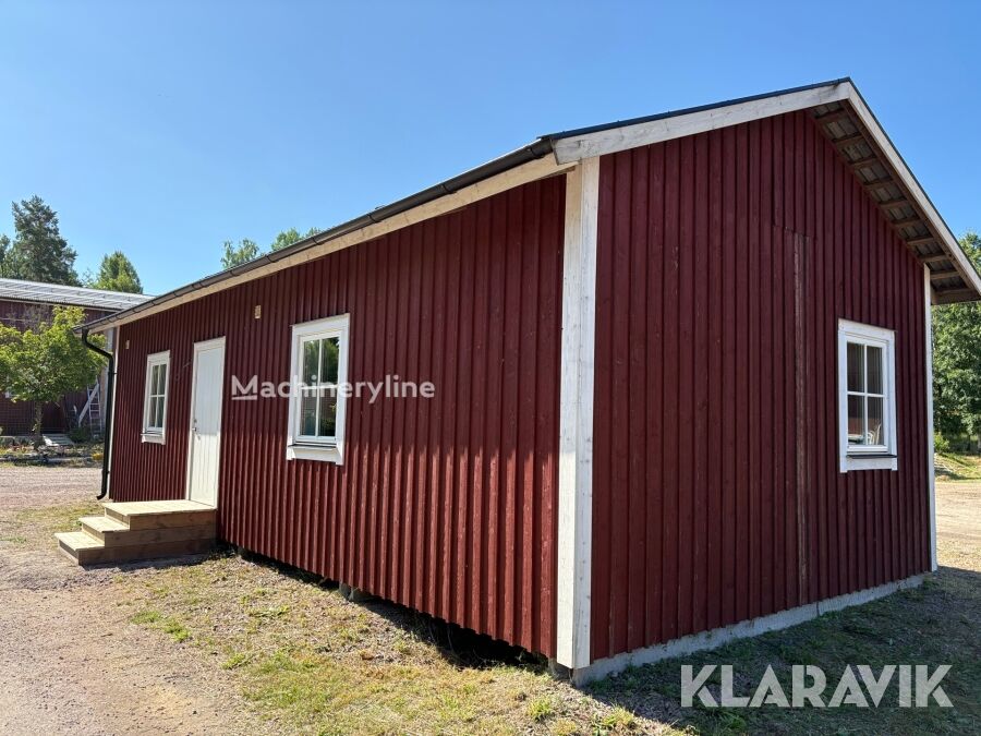 Prodaje se Kontor/Fritidshus 12x5,5m stambeni kontejner na aukciji