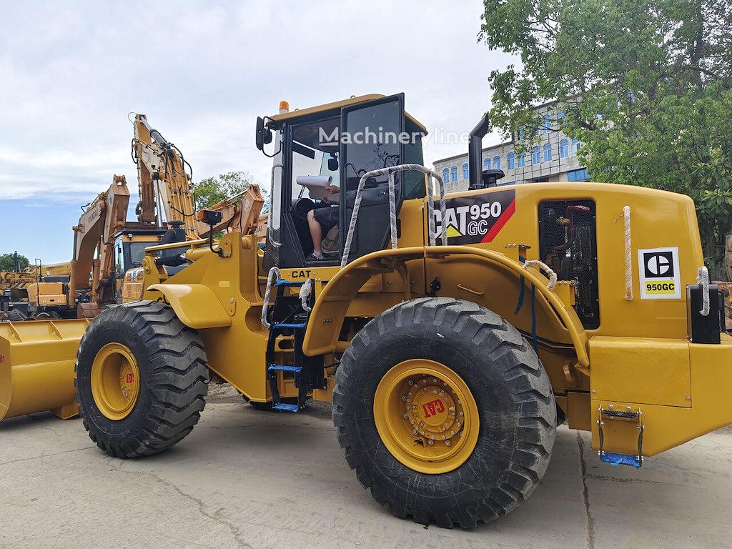 Caterpillar 950GC prednji utovarivač