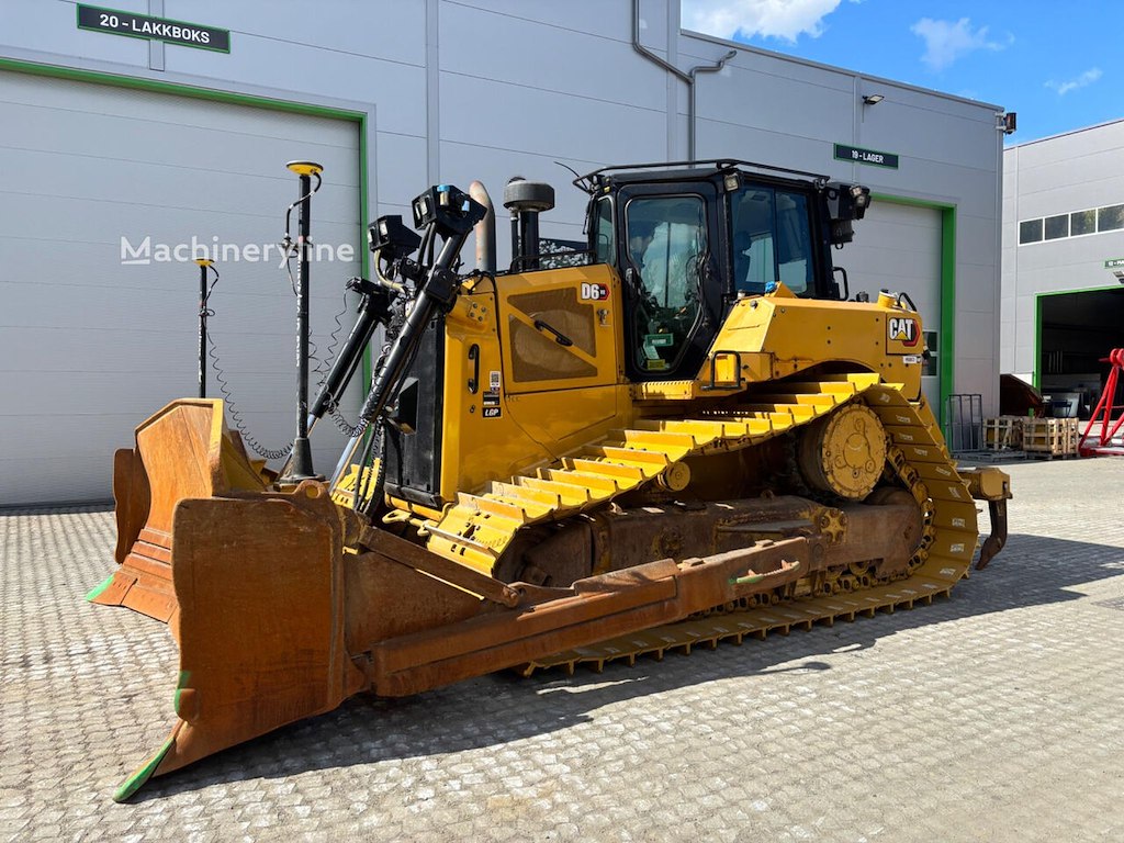 Caterpillar D6XE LGP buldožer