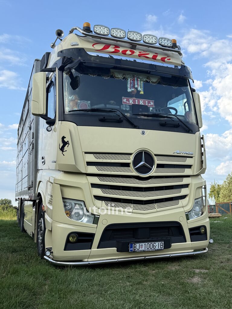Mercedes-Benz Actros kamion za prevoz stoke