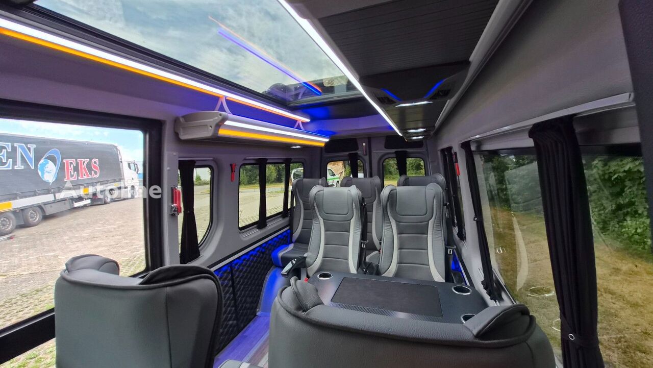 Novi Mercedes-Benz 319 StockSprinter VIP Shuttle 9 SS Panoramadach putnički minibus