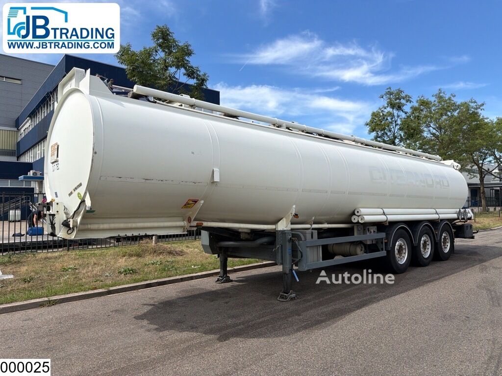 Acerbi Fuel 43.929 liter, 9 Comp cisterna za goriva i maziva