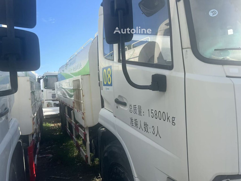 Dongfeng cisterna za pranje ulica