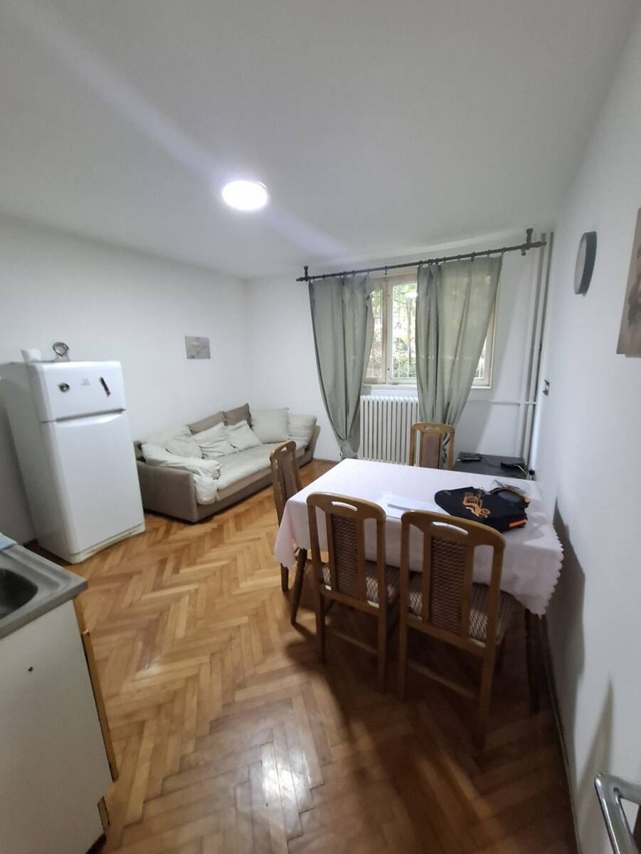 Dvosoban stan, Beograd – Banovo Brdo | Prodaja · 47m² · 155.000€