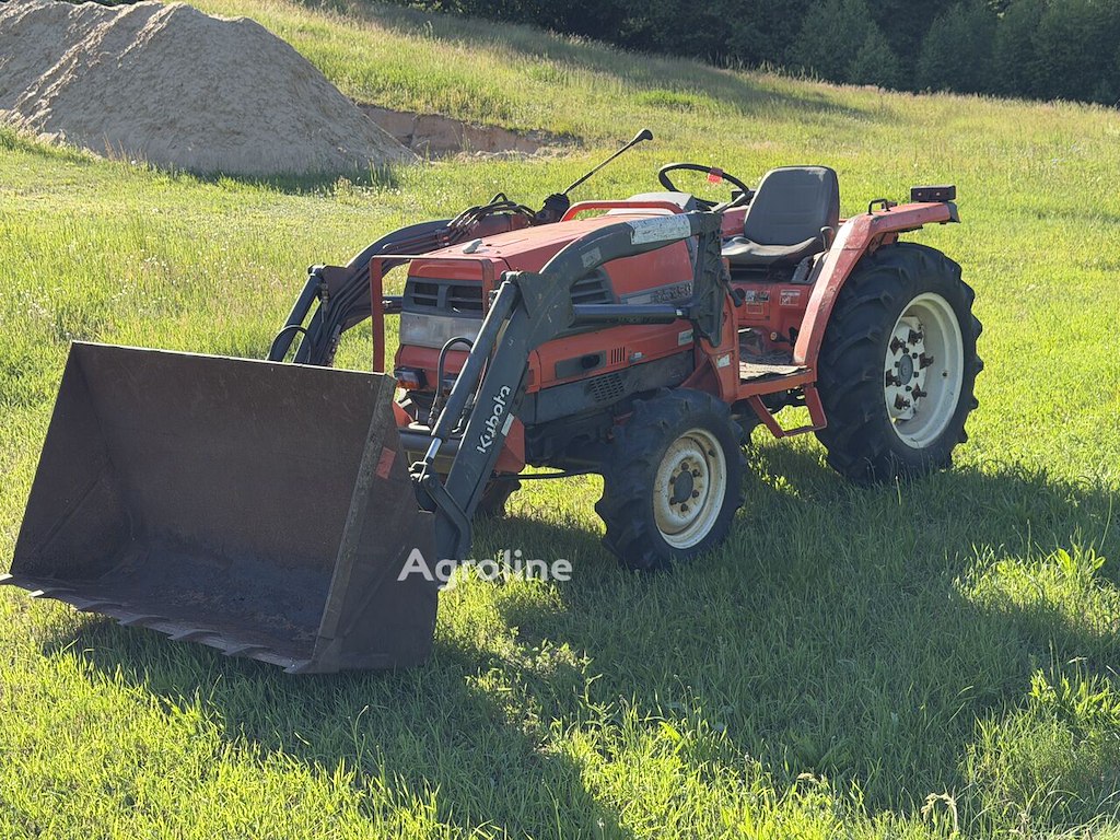 Kubota GL260D mini traktor