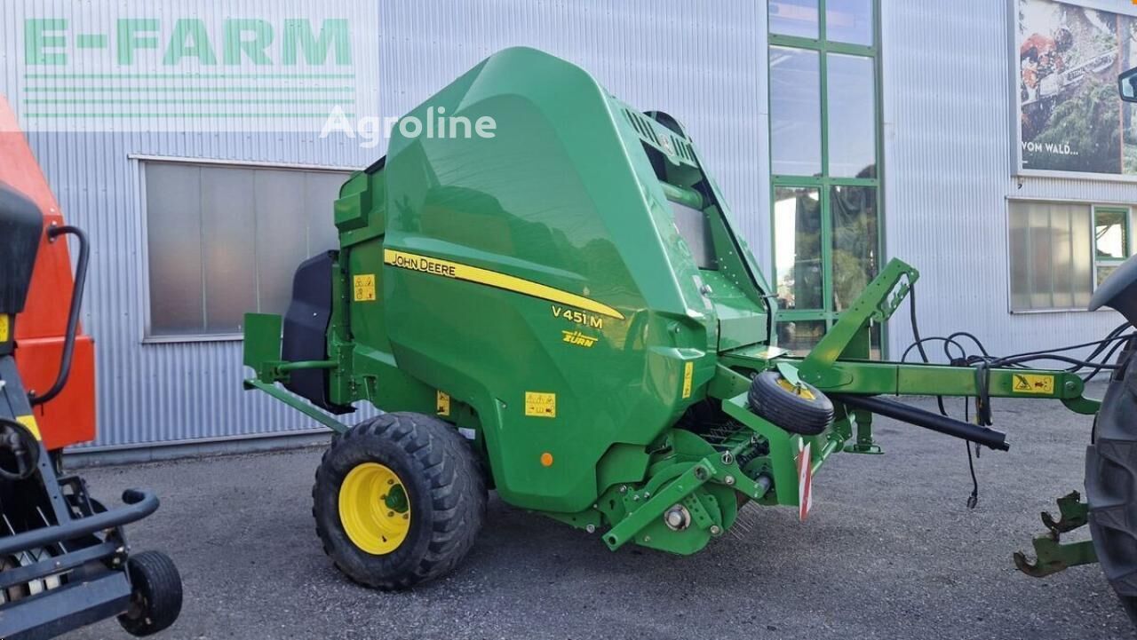 John Deere v451m balirka za četvrtaste bale