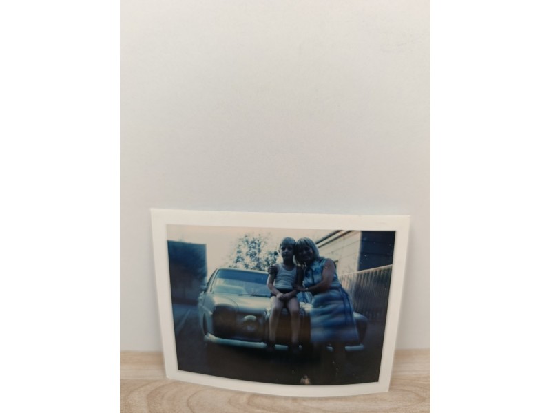Vintage fotografija dama s detetom