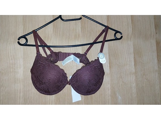 Woman Secret push-up brushalter Novo