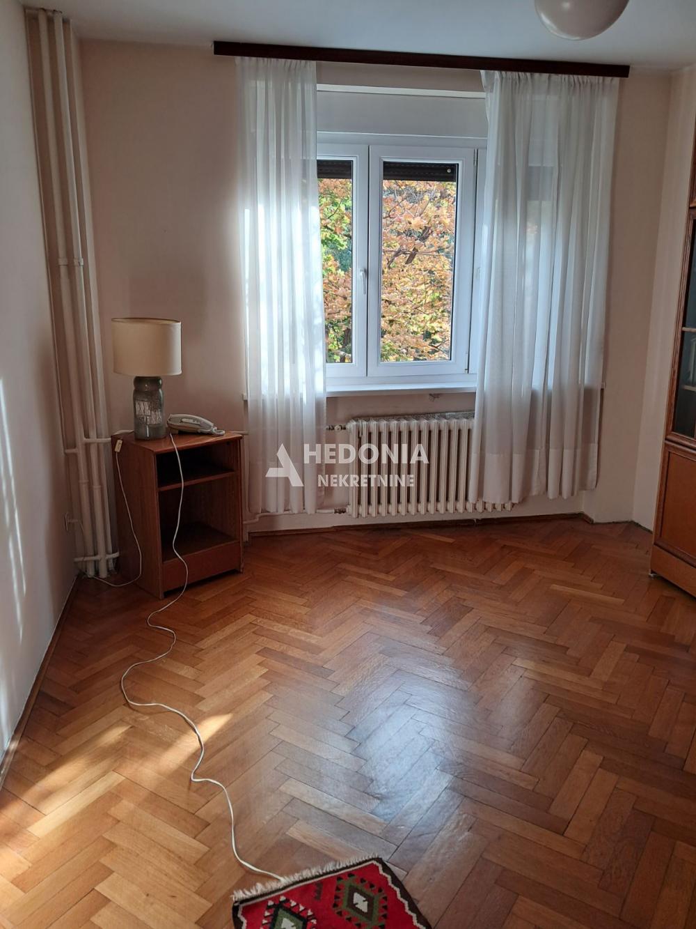 Dorćol, Skender Begova, 2.0, renoviran ID#10639
279.500 €
