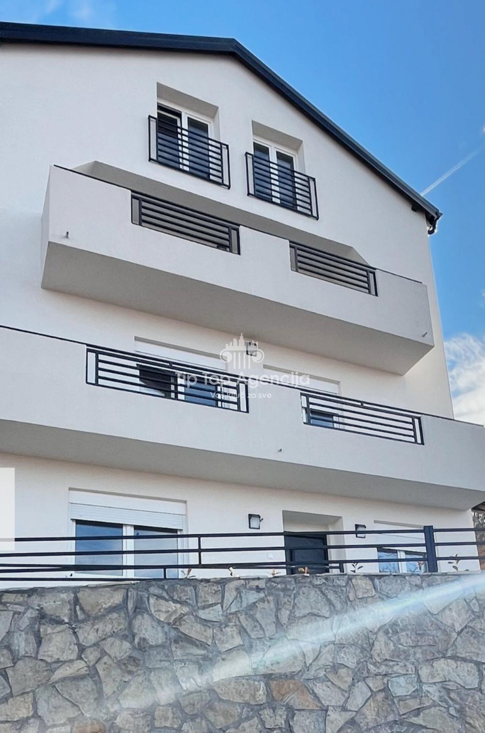 Nov stan u podnožju Brega ID#1136
116.000 €