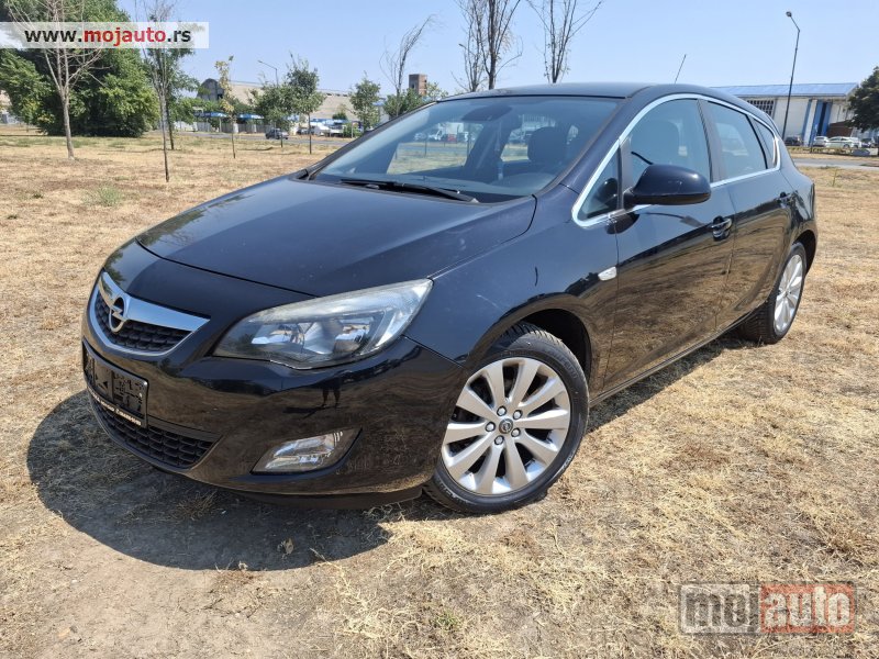 Opel Astra 1,4b iz Svajcarske
