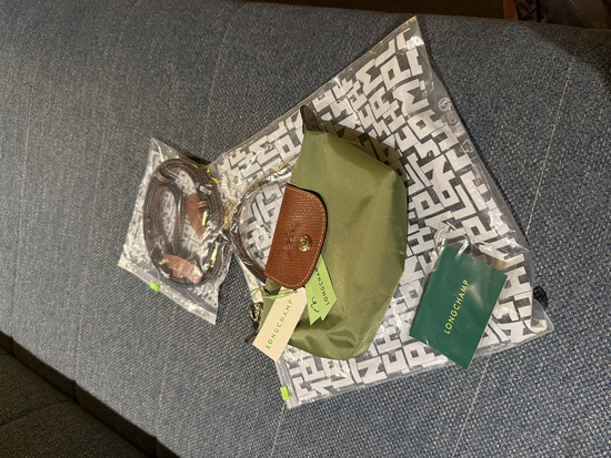 Longchamp mini sa etiketom u originalnom pakovanju