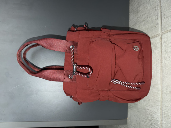 Lululemon torba