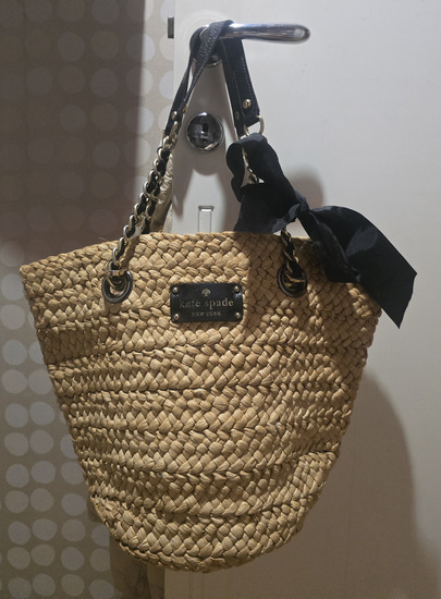 KATE SPADE pletena letnja torba