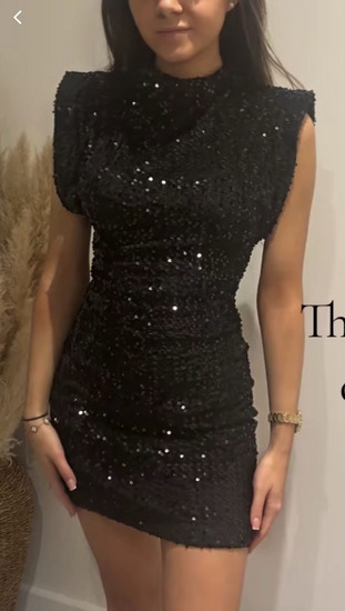 Zara viralna haljina