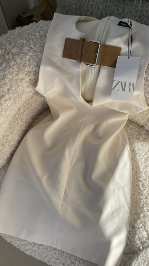 Zara haljinica xs nova