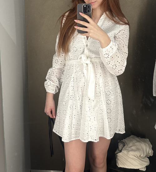 Bela haljina