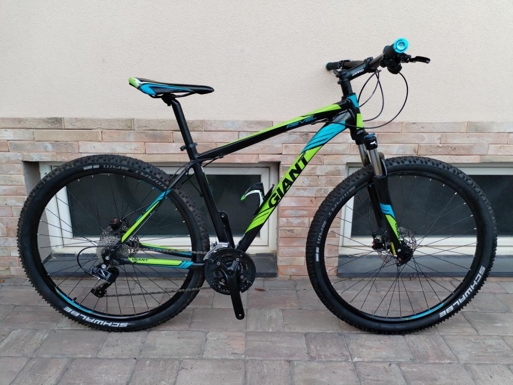 GIANT RAVEN, 29r 3x9 SHIMANO ACERA, Vel. L
