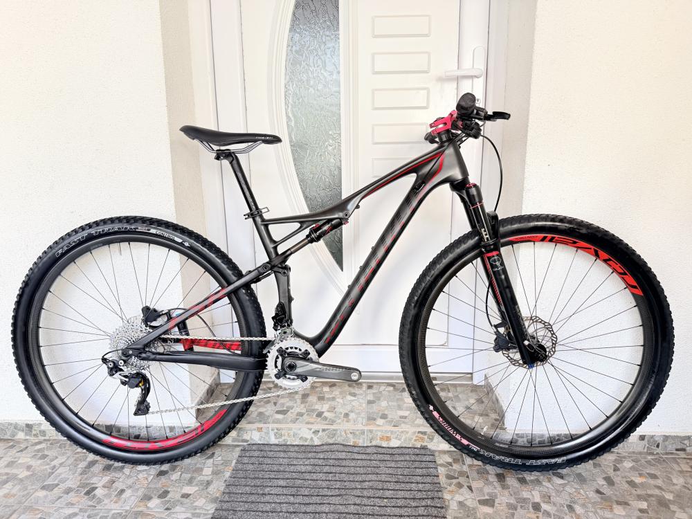 Specialized Epic Carbon Full Brain XT 29er M-Size