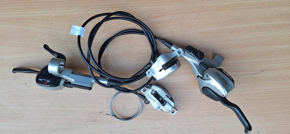 Hidr. kočnice sa integr. menjačima Shimano XT br.3