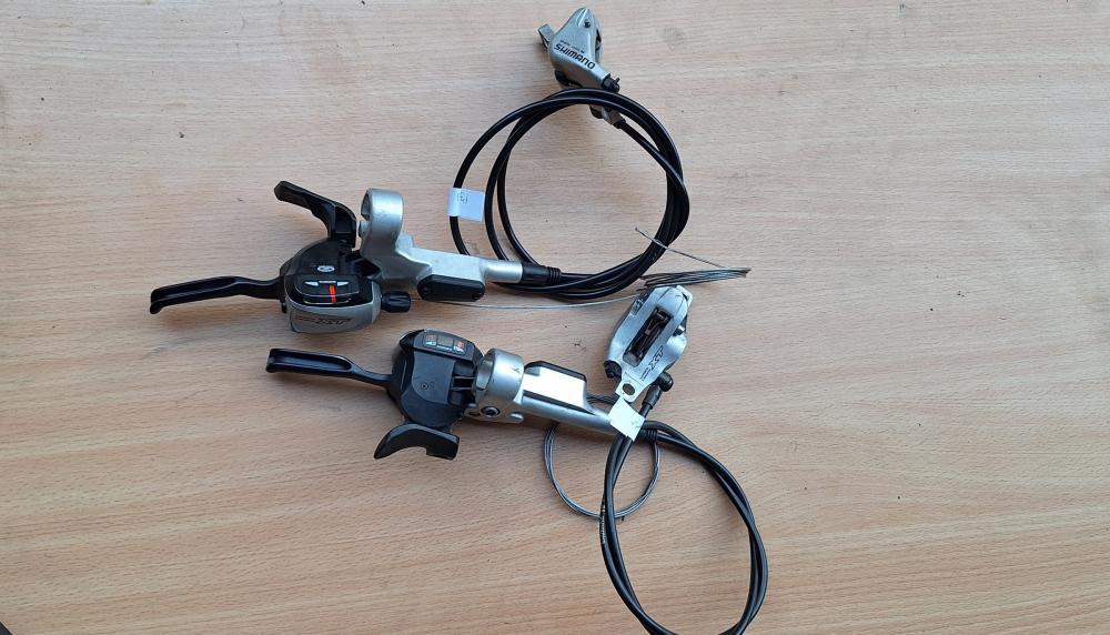 Hidr. kočnice sa integr. menjačima Shimano XT br.2
