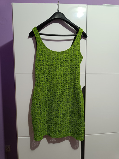 Mini nenosena zelena haljina