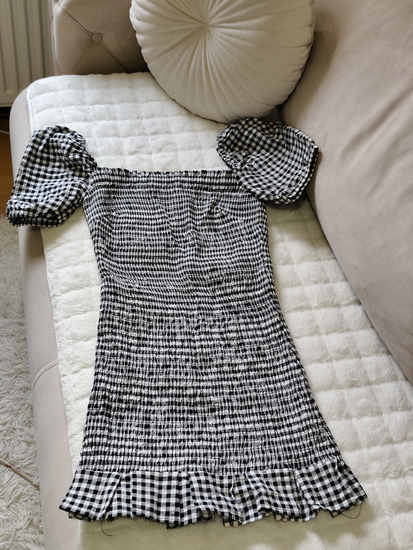 GUESS haljina – NOVA