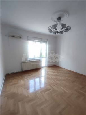 Lux Krunski venac uknjižen može na kredit vlasnik
