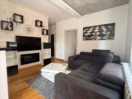 Izdavanje moderan stan, 40m2 Lekino brdo