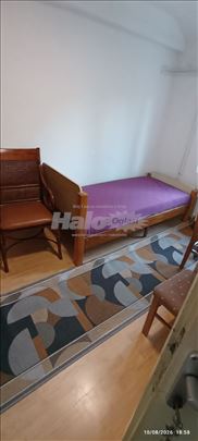 Izdajem sobu za studeta