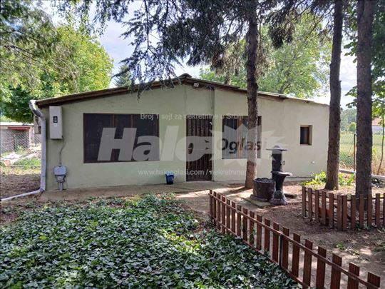 Kuća na 10,14a gradskog građevinskog zemljišta