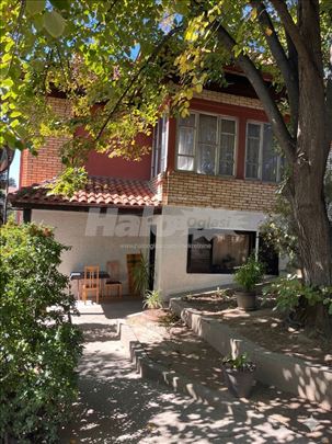 Porodična stambena zgrada, Zlatno Brdo, Smederevo