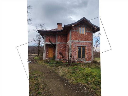 Kuća u Ribnici 150 m2
