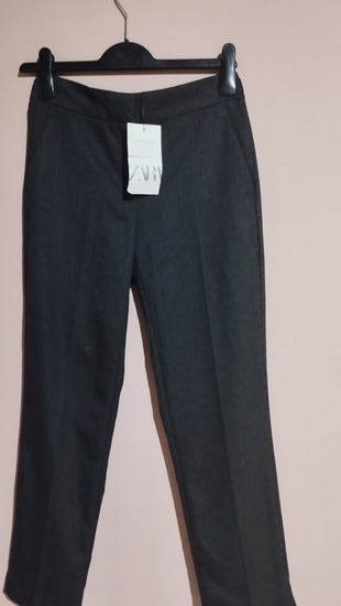 Zarine pantalone