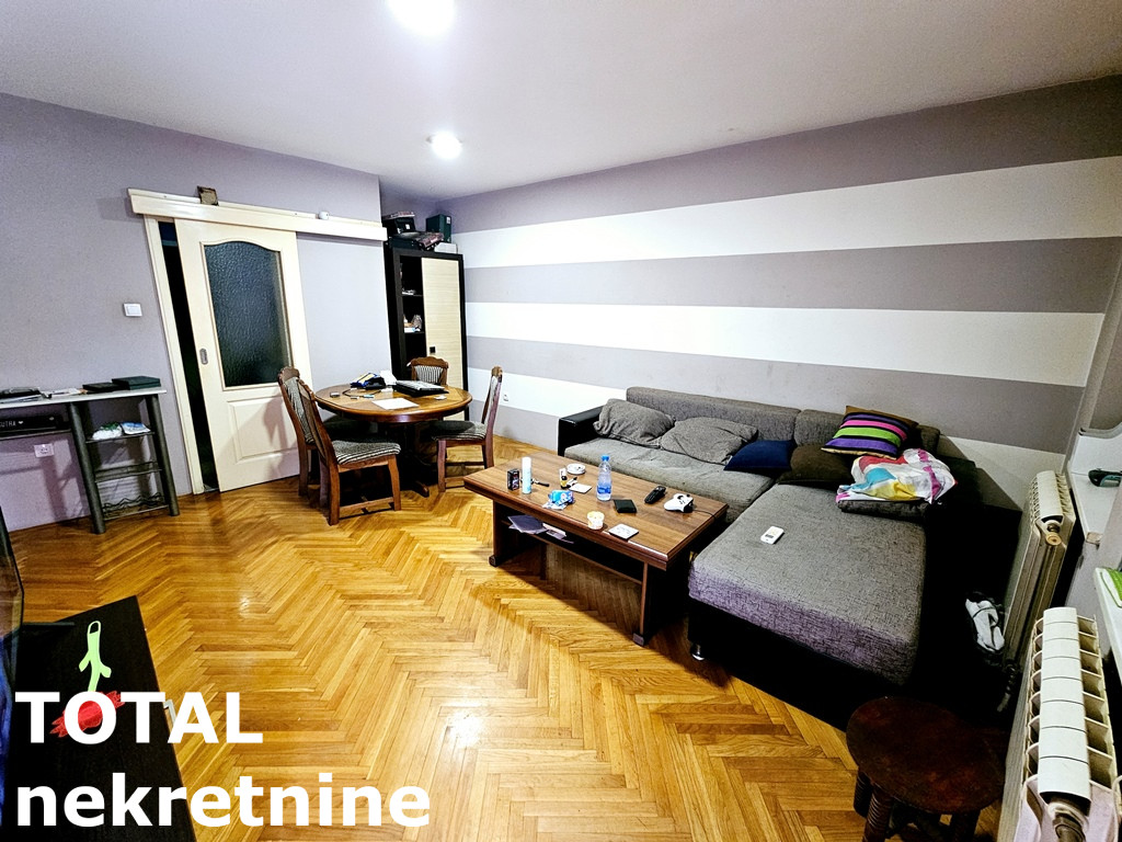 Troiposoban stan na prodaju, Bulevar Oslobođenja, Novi Sad, 90m², 1. sprat, 234.000 €