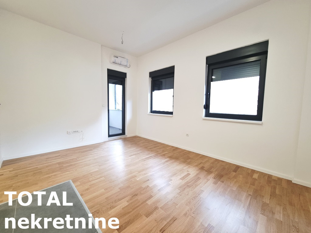 Jednosoban stan na prodaju, Grbavica, Novi Sad, 31m², 103.000 €