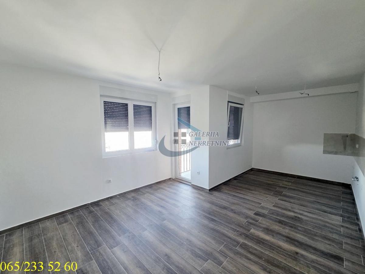 Dvosoban stan na prodaju, Centar, Inđija, 53m², 97.000 €