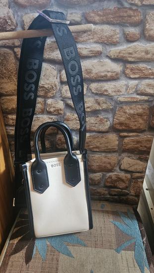 Hugo Boss original nova torbica