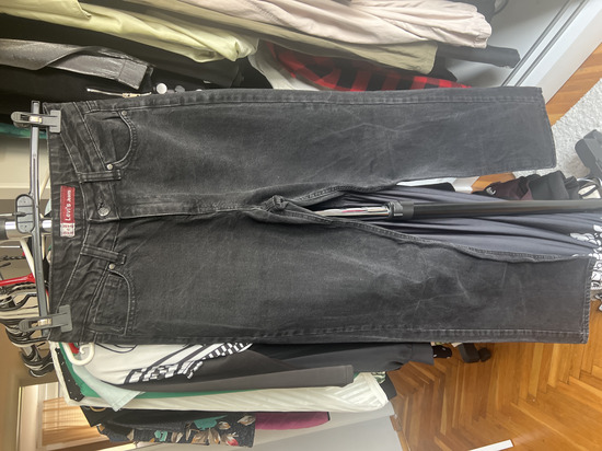 Levis farmerice