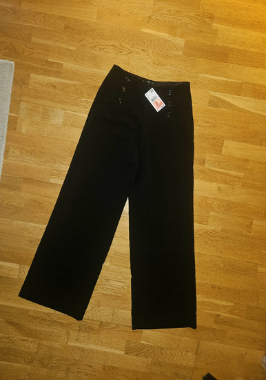 MANGO crne pantalone sa sirokim nogavicama