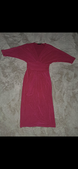 Pink haljinica savrsena