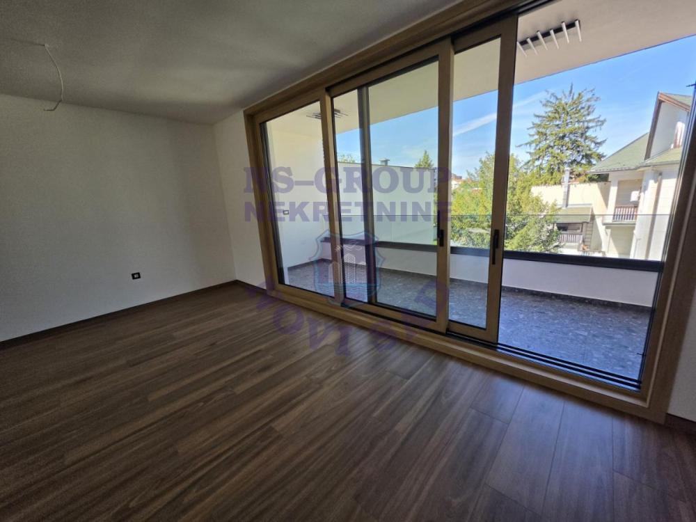 Četvorosoban stan na prodaju, 152m2, 1.133.000€