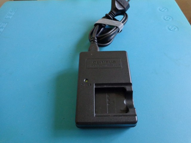 OLYMPUS Li-60C - punjač za baterije Li-60B