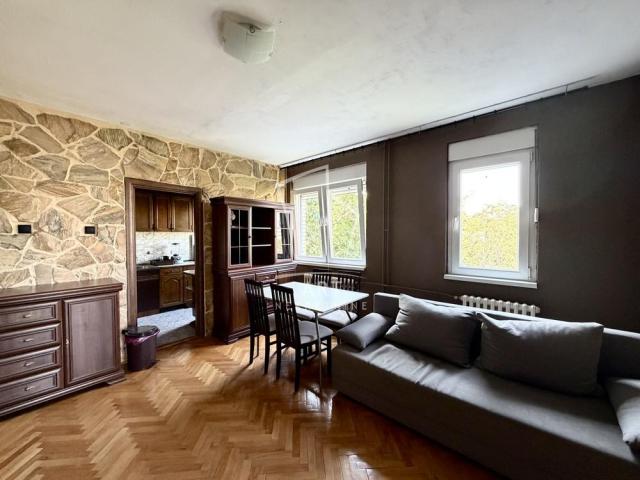 Jedinstven koncept porodičnog stana ID#16178