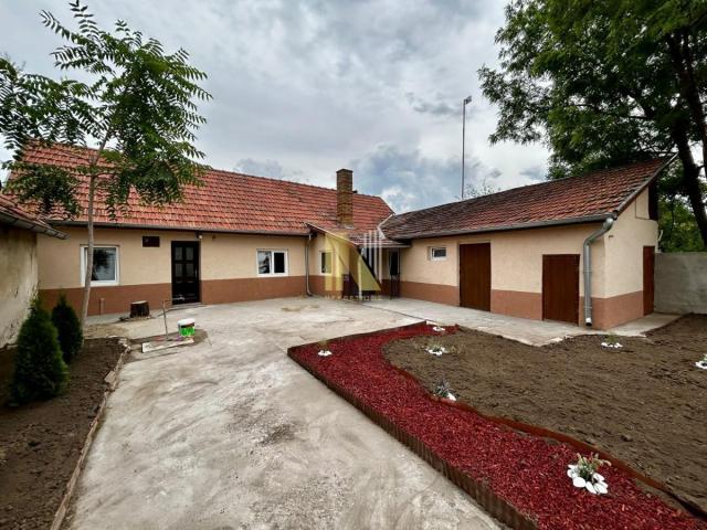 Na prodaju renovirana kuća- Subotica- Prozivka