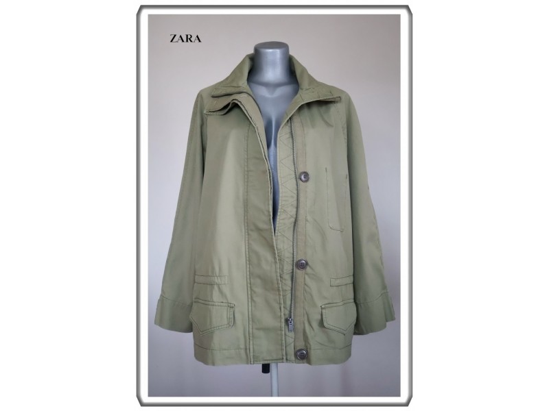 ***ZARA***OVERSIZE PARKA S-M NOVA!
