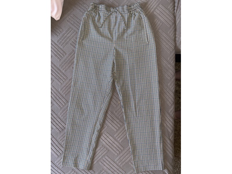 Zara pantalone