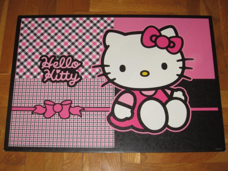 Hello Kitty podloga za sto (kartonska)