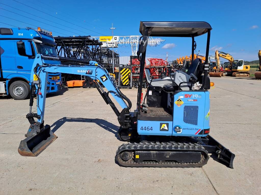 Novi Sany SY19E Electric (3 Buckets) mini bager